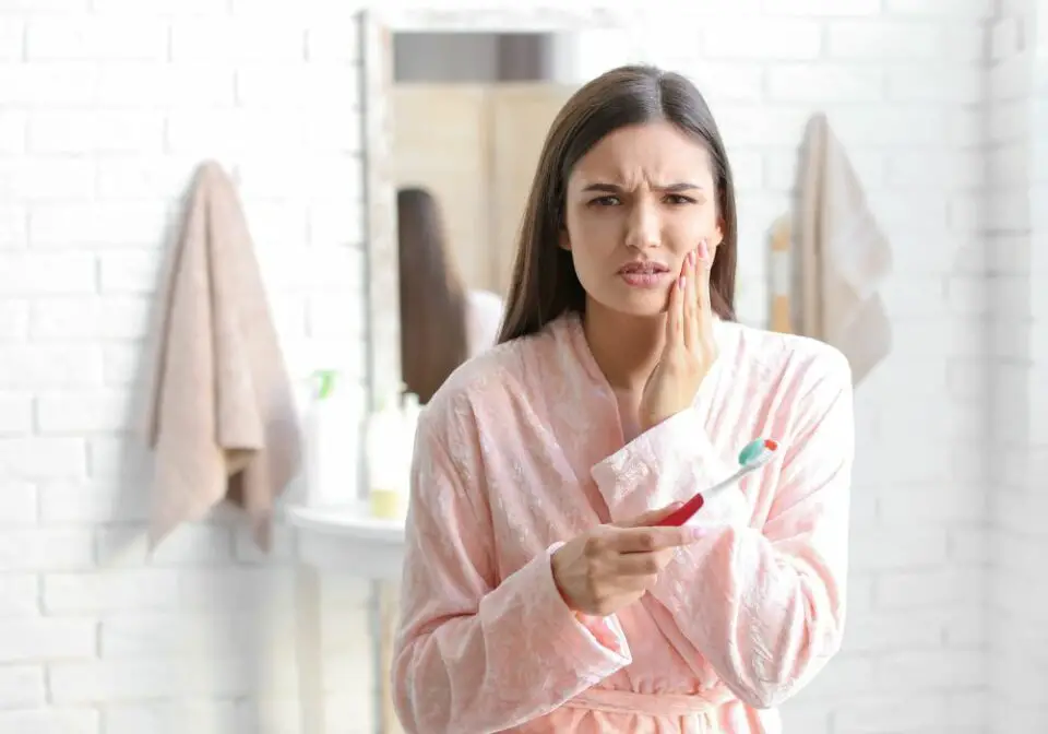 How To Rehydrate Teeth After Whitening? (Home Care)