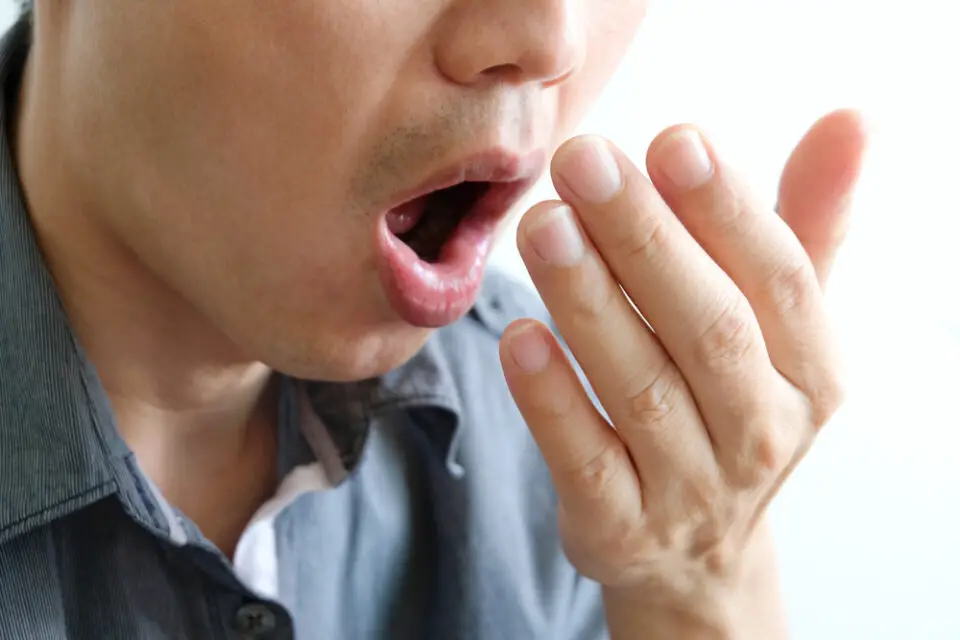 Why Do My Wisdom Teeth Smell So Bad? (Causes & Treatment)