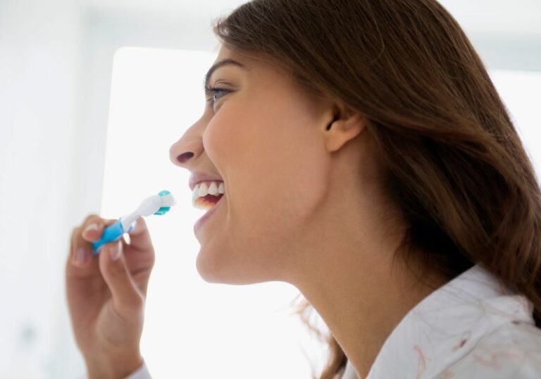 Can you leave a tooth with a dead nerve? (Explained)