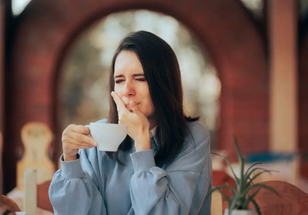Can tooth infection cause lump under jaw? (Everything You Need To Know) Can tooth infection cause lump under jaw? (Everything You Need To Know)