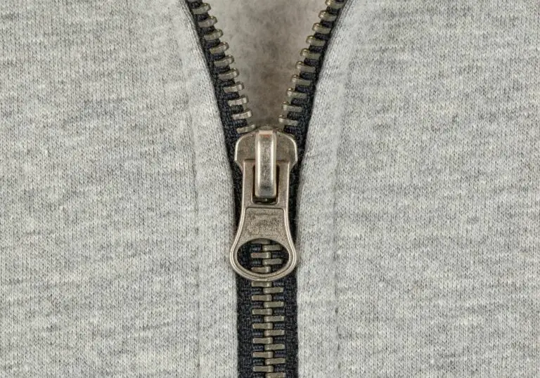 Why Won't My Zipper Teeth Stay Together? Troubleshooting Tips
