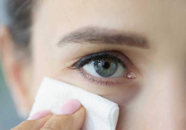 Can A Bad Tooth Cause Eye Swelling? (Everything You Need To Know)