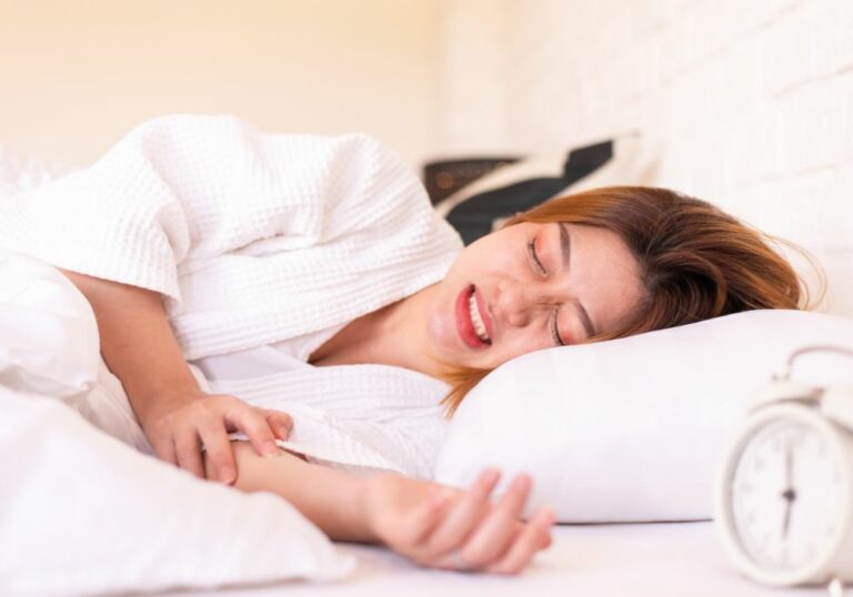 How Can I Stop Teeth Chattering? (Cause, Dangers & Treatments)