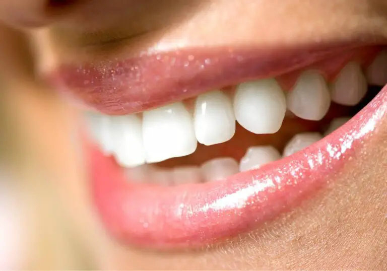 How Do They Remove Canine Teeth In Humans? (Reasons & Removal Procedures)