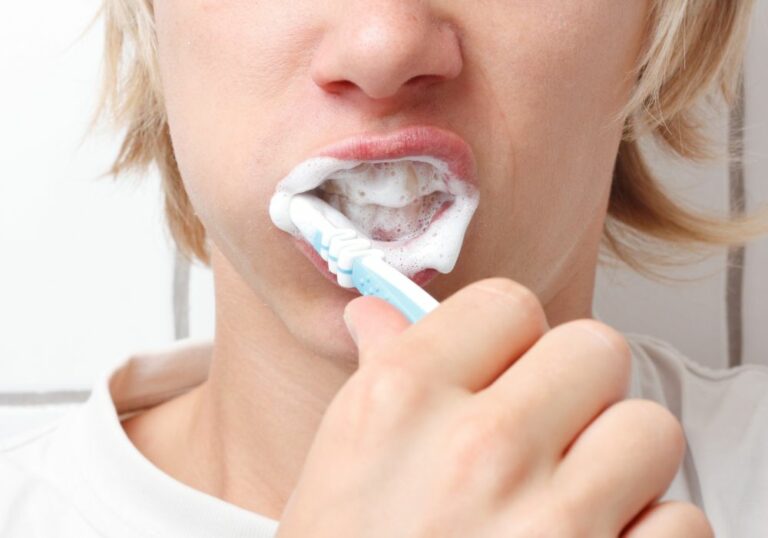 Why Do I Struggle To Brush My Teeth ADHD? Explained