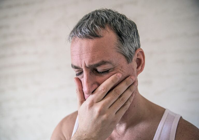 Why do I feel like my teeth are never clean? (Causes & Solutions)