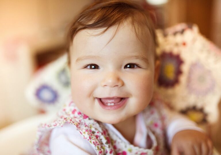 When Do Baby Teeth Come In and In What Order?