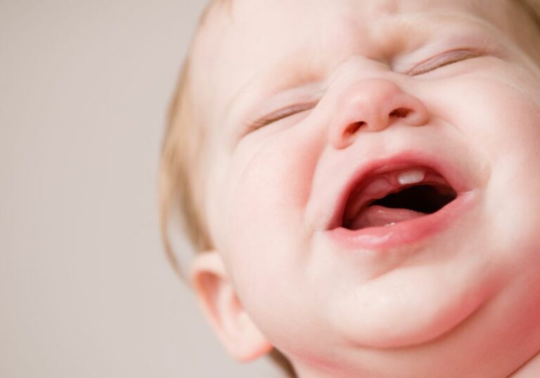 How to Tell When Your Baby's First Teeth are Coming